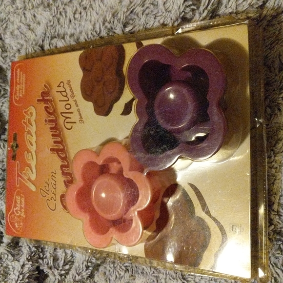Other | Icecream Flower And Butterfly Ice Cream Sandwich Molds | Poshmark
